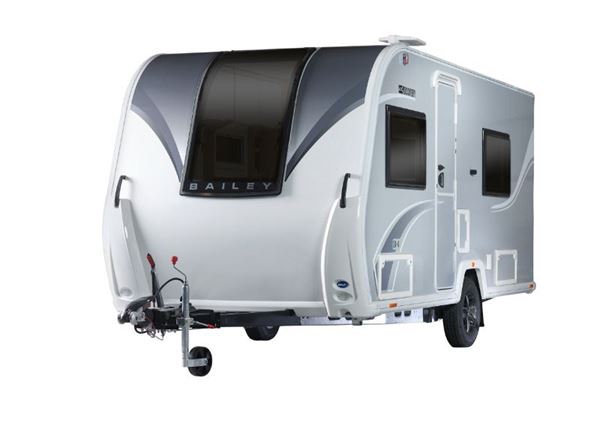 Best Family Lightweight Caravan: Bailey Discovery D4-4