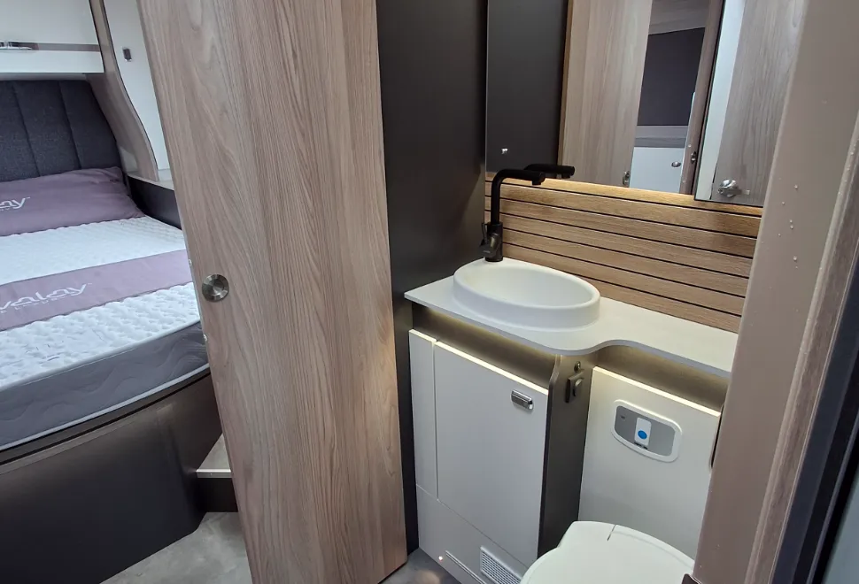 Swift Escape 694 motorhome | Review | Out & About Live