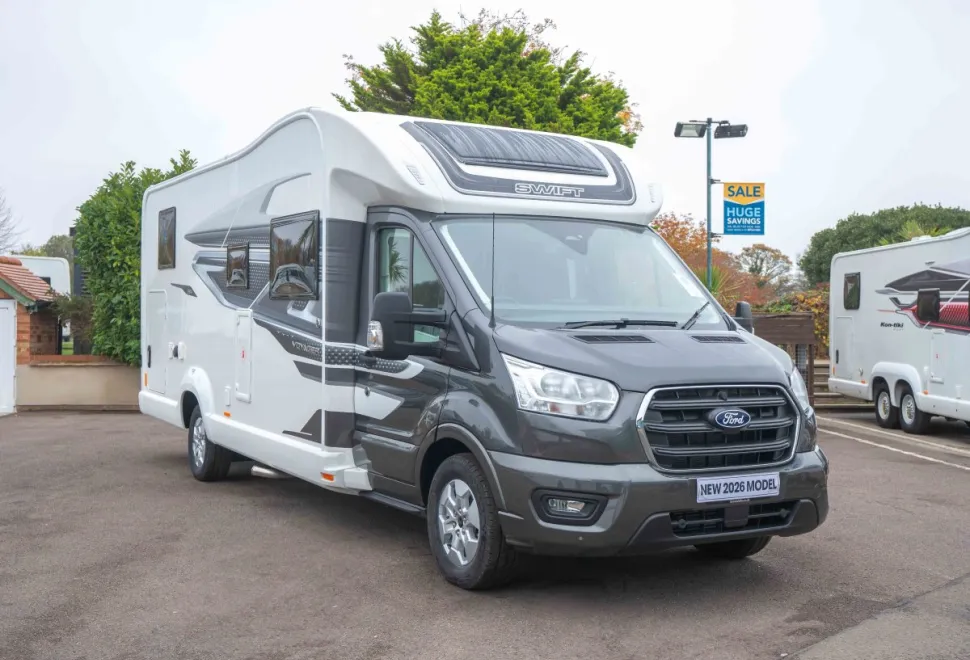 Swift Voyager 584 165BHP Auto 2026 | Out & About Live