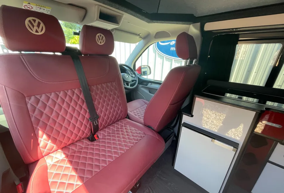 Camper King Le Mans 5 SEATER - GREAT LOOKING CAMPER AND COLOUR COMBO ...