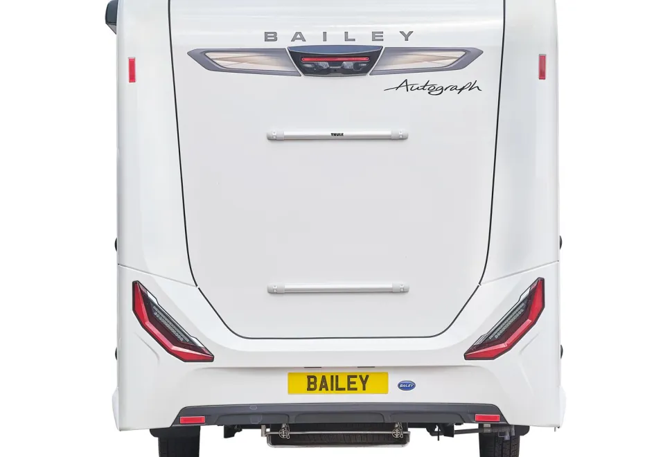 Bailey Autograph 72-2 2026 | Out & About Live