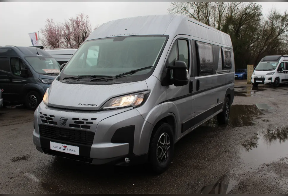 Auto-Trail Expedition 66 2026 | Out & About Live