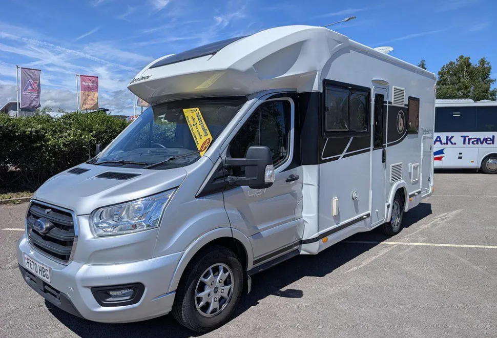 BENIMAR TESSORO T487 2020-09-14 | Out & About Live