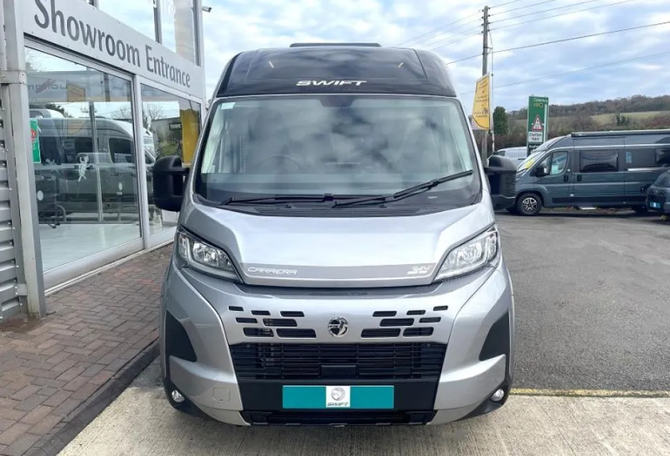 Swift Carrera 184 2026 | Out & About Live