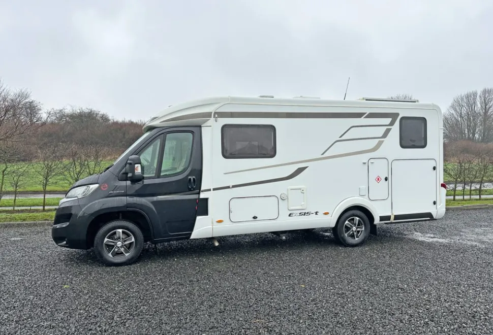 Hymer Exsis T588 2018 | Out & About Live