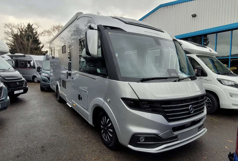 Adria Supersonic 780 SL | Out & About Live