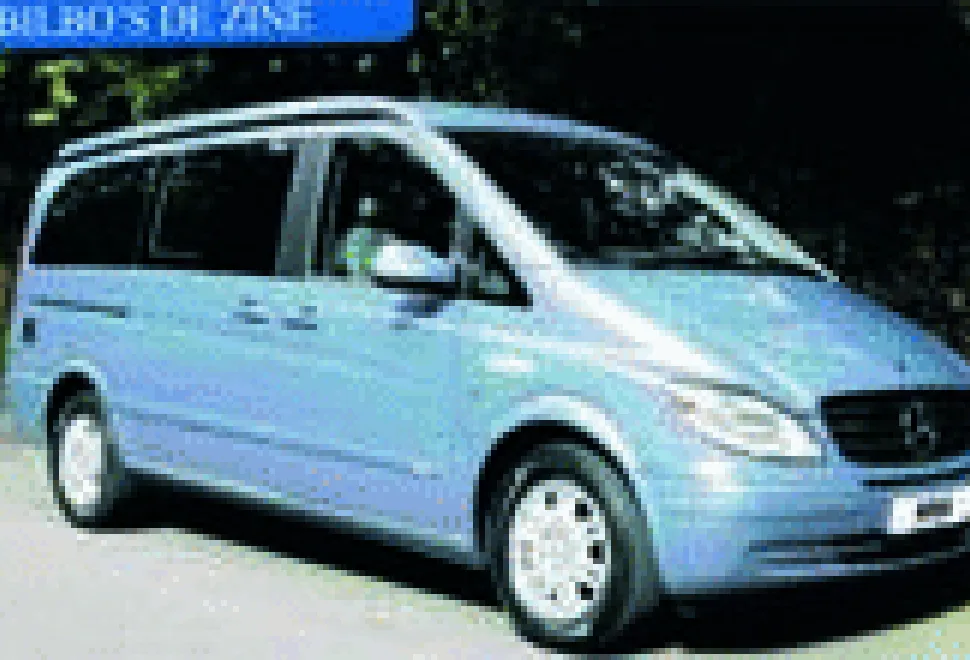 Head to head between Bilbo’s De Zine and the Wheelhome Panache | Review ...