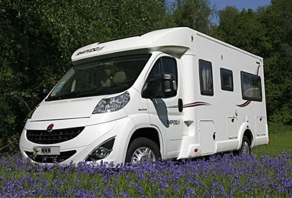 Rapido 646B | Review | Out & About Live