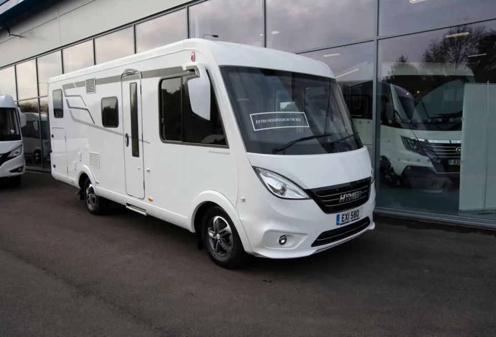 Hymer Exsis i-580 motorhome | Review | Out & About Live