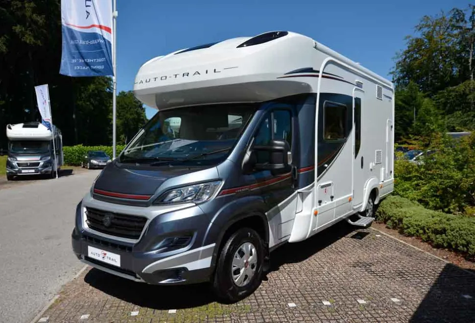 Auto-Trail Tracker RS | Review | Out & About Live