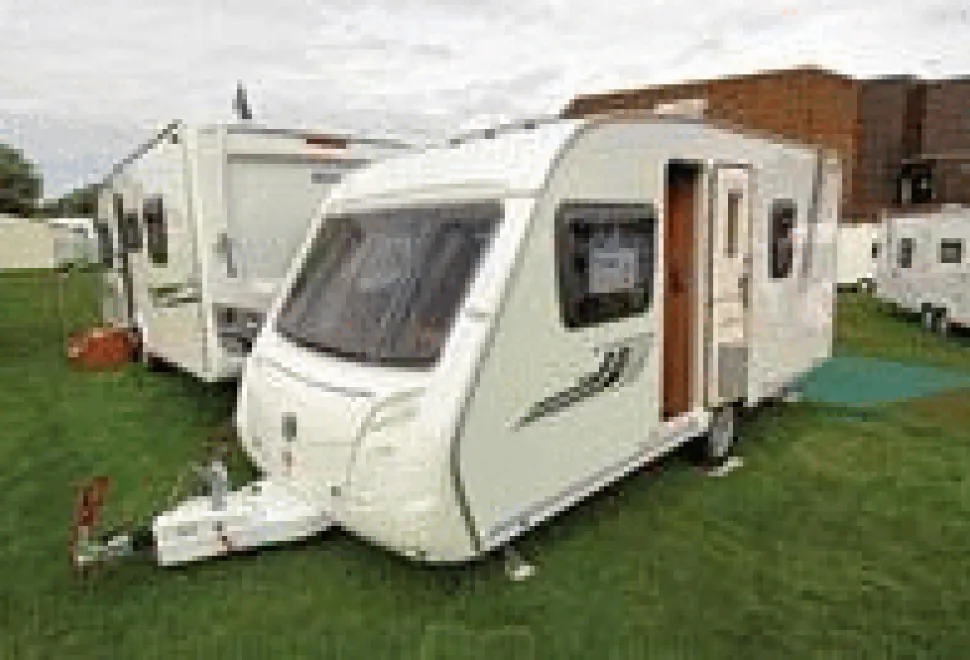 Swift Charisma 535 | Review | Out & About Live