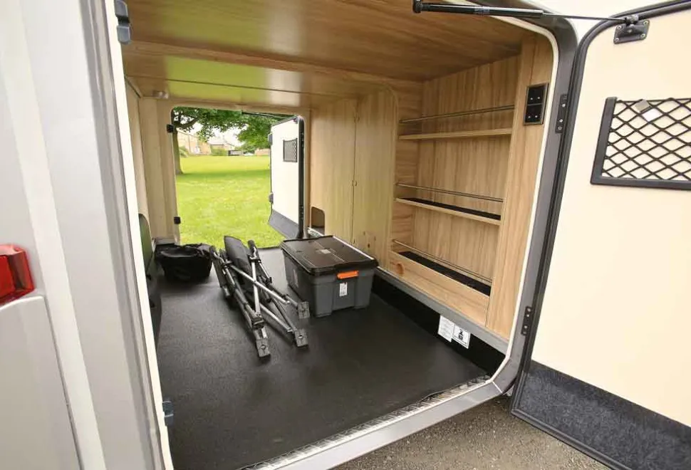 Hymer Exsis-I 588 A-class motorhome | Review | Out & About Live