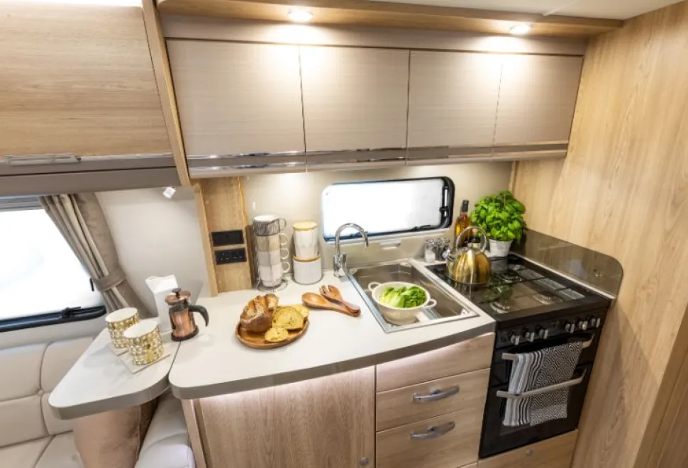 Elddis Crusader Storm | Review | Out & About Live