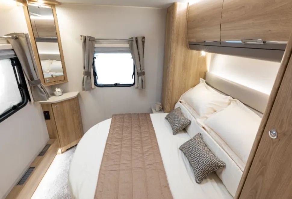 Elddis Crusader Storm | Review | Out & About Live