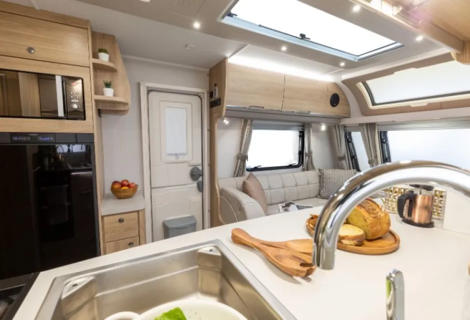 Elddis Crusader Storm | Review | Out & About Live