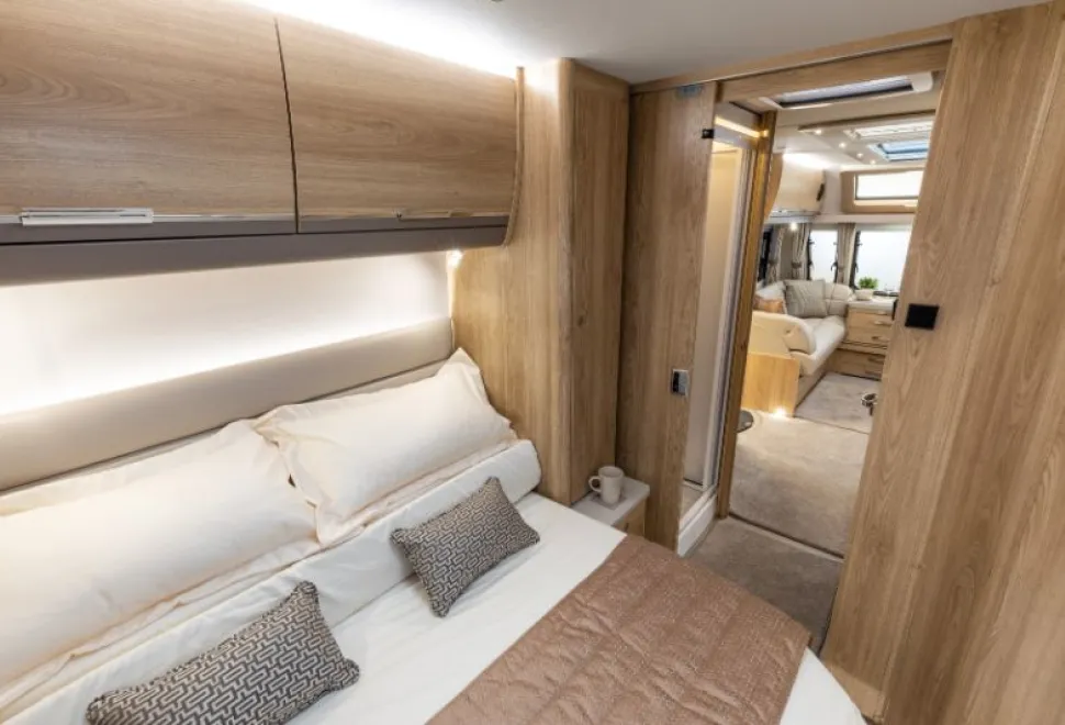 Elddis Crusader Storm | Review | Out & About Live