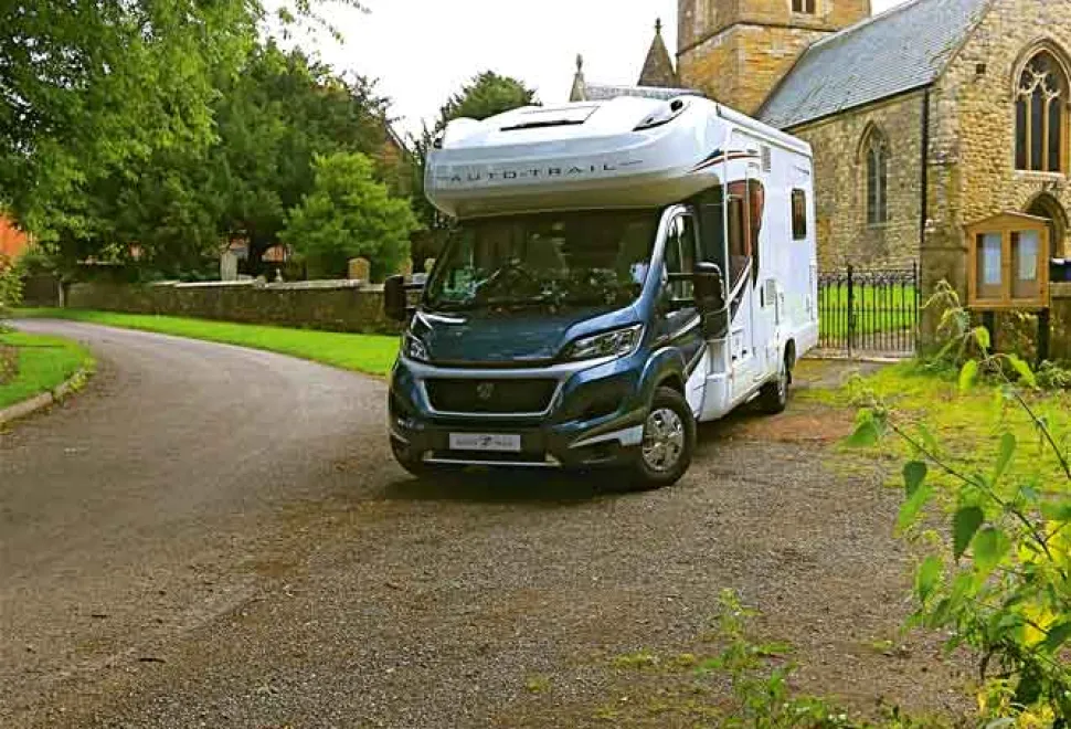 Auto-Trail Tracker LB motorhome | Review | | Out & About Live