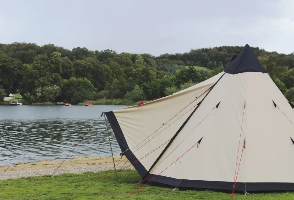 ROBENS CHINOOK URSA TENT REVIEW | Review | | Out & About Live
