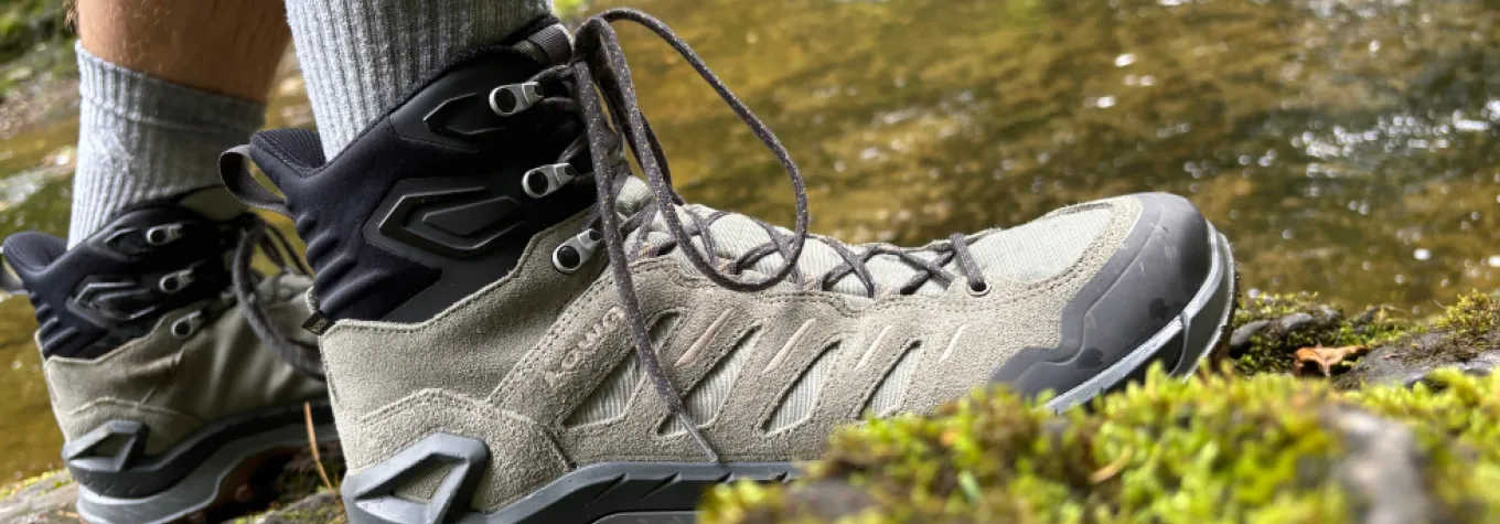 Best Walking Shoes/Boots | Out & About Live
